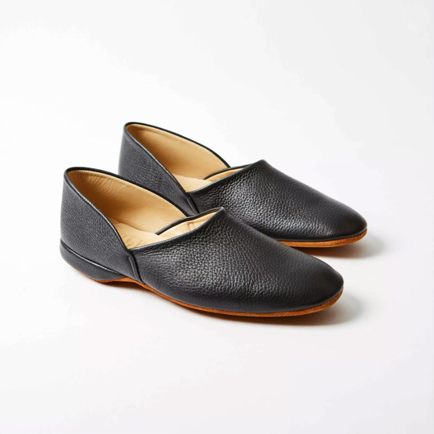 Luxury Men's Slippers in Deerskin | Crockett & Jones – Hammargruppen